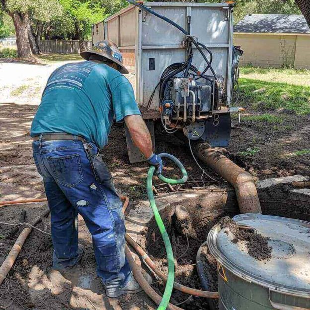Efficient Septic Tank Pumping Processes Maximize Performance
